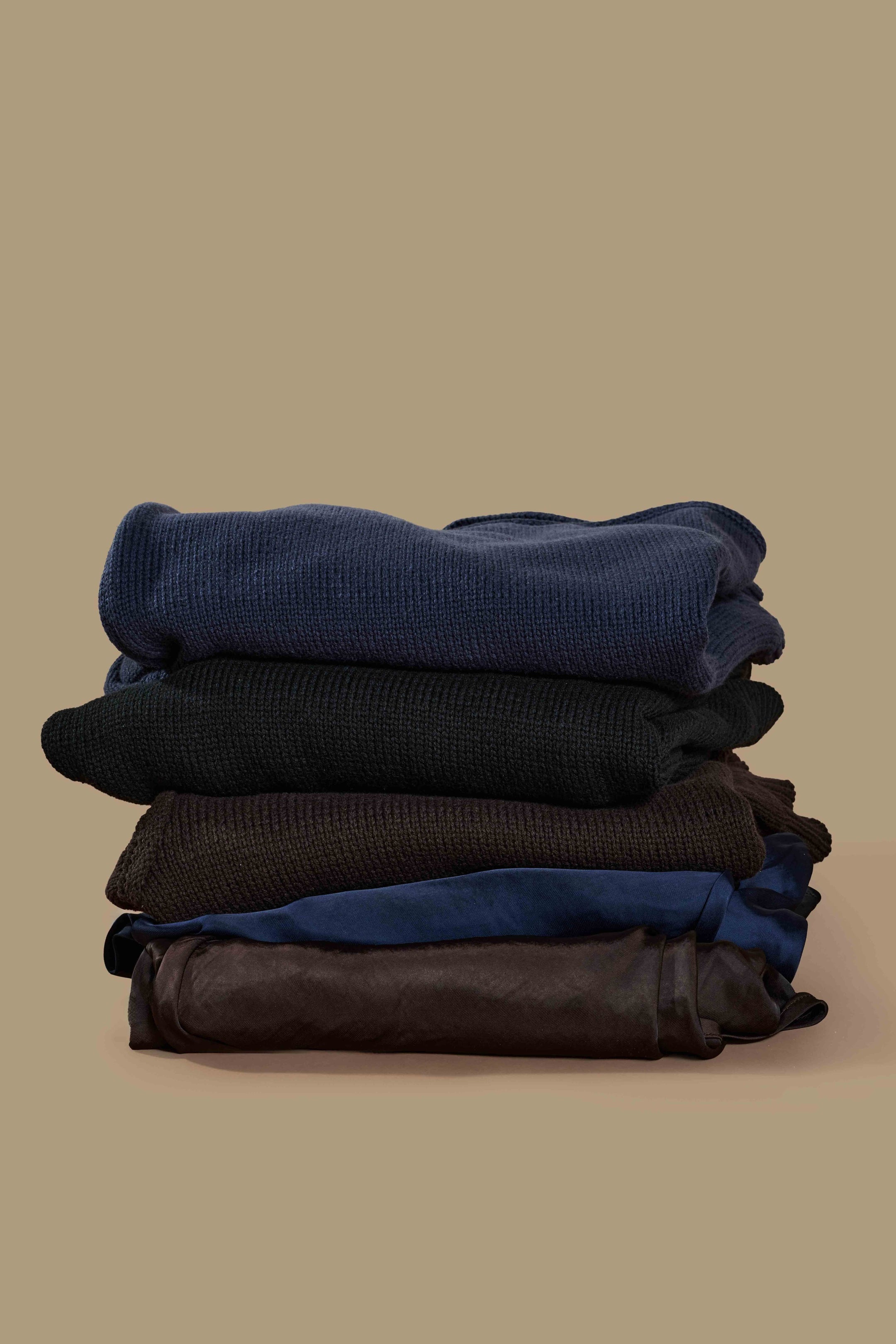 Tznius Clothing & Modest Fashion | Recollection Brand